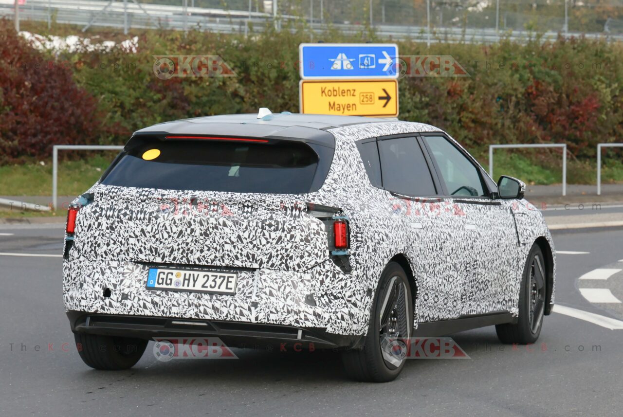 KIA EV4 Hatchback Loses Camouflage, Shows its Rear Design - Korean Car Blog