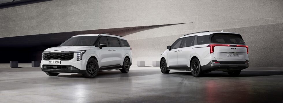 KIA Launches 2026 Carnival in Korea with New X-Line Black Trim - Korean ...